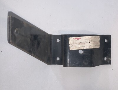 NOS LH Rear Bumper Overrider Stay / Bracket 824890. 1973-1974 Triumph ...