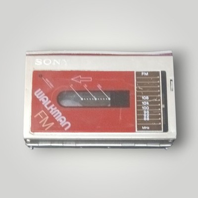 Vintage Sony WM F10 FM Radio & Cassette Player Metal Walkman Parts Only ...