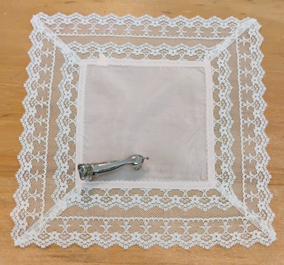 Vgt Ecru And Pink Netted Lace & Satin Hankie Handkerchief | eBay
