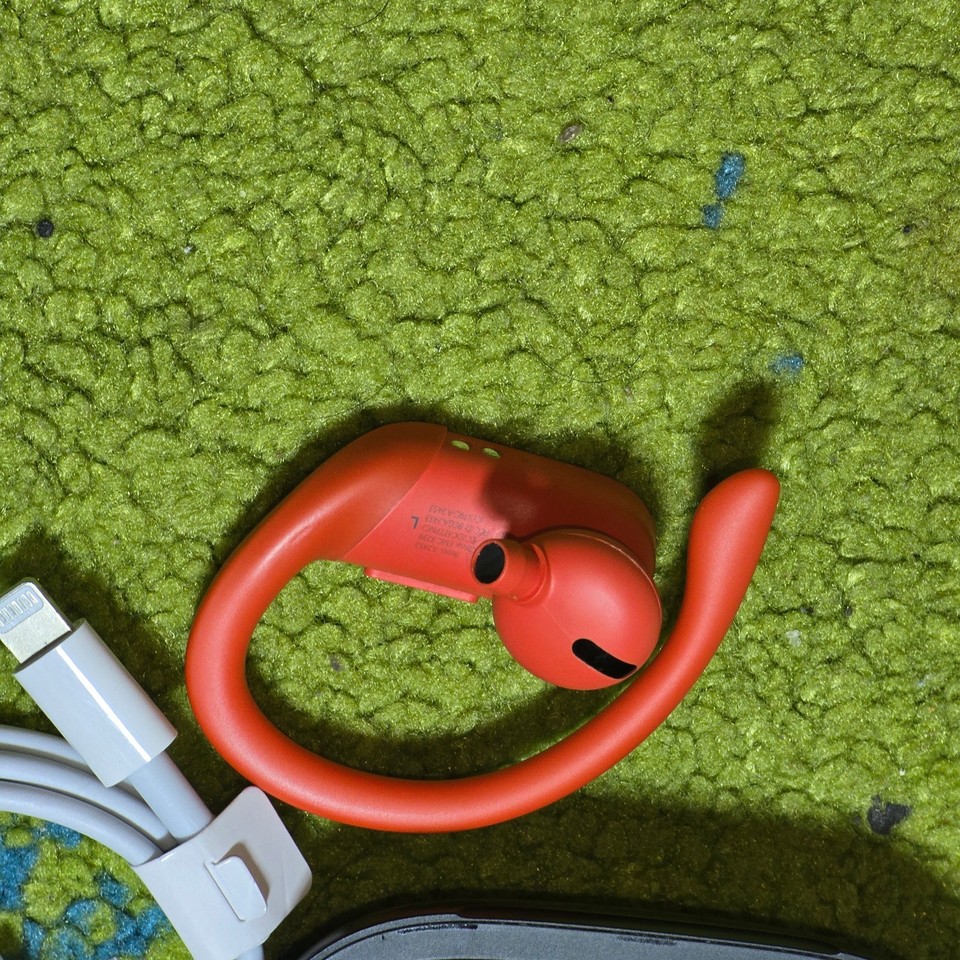 Beats Powerbeats Pro Wireless Headphones – Lava Red (MXYA2LL/A)- | eBay