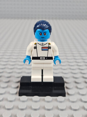 Lego Star Wars 75170 Grand Admiral Thrawn Minifigure SW0811 2017 | eBay