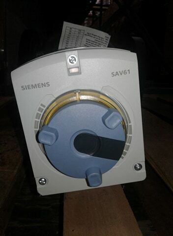 SIEMENS - 2-Way 4" Actuator Valve 599-07327 / 011731 / 378-07327 ...