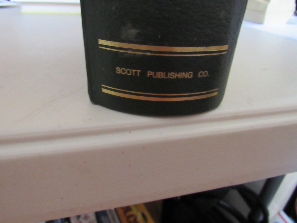 SCOTT COVERS ALBUM EUROPEAN SIZE 7" BY 5 1/4" HOLTS 172 COVERS NEW | eBay