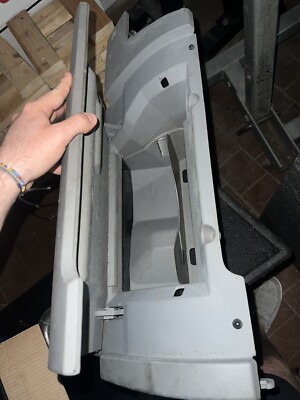 1998 1999 2000 2001 VW VOLKSWAGEN BEETLE Glove Box Door GREY GRAY 1C1 ...