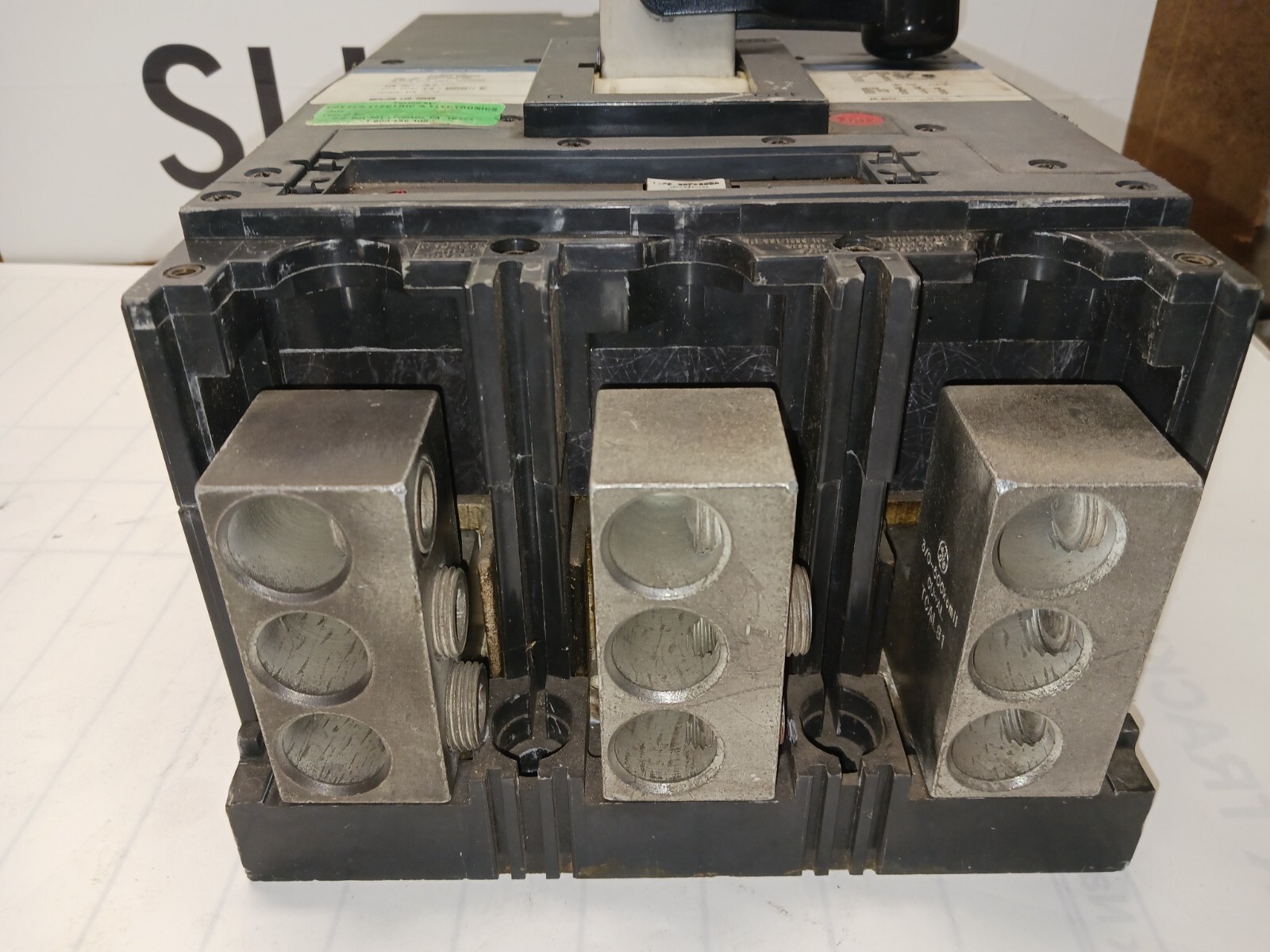 GENERAL ELECTRIC SKHA36AT0800 800 AMP CIRCUIT BREAKER 3P 600 VAC (FLAW ...