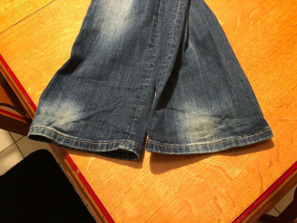 BUCKLE MISS ME BOOT CUT DISTRESSED JEANS 26 X 33 VERY NICE! | eBay