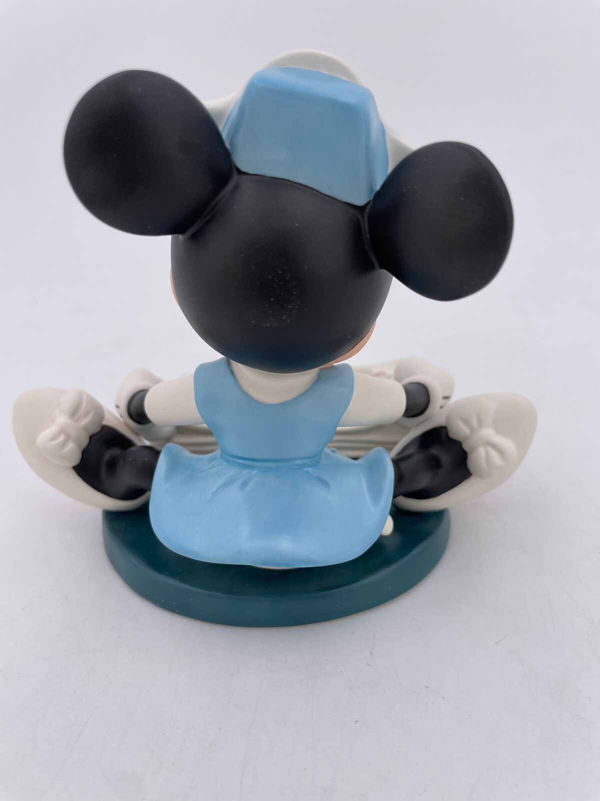 Walt Disney Classics- Minnie Mouse, Student Nurse, New in Box, w/COA ...