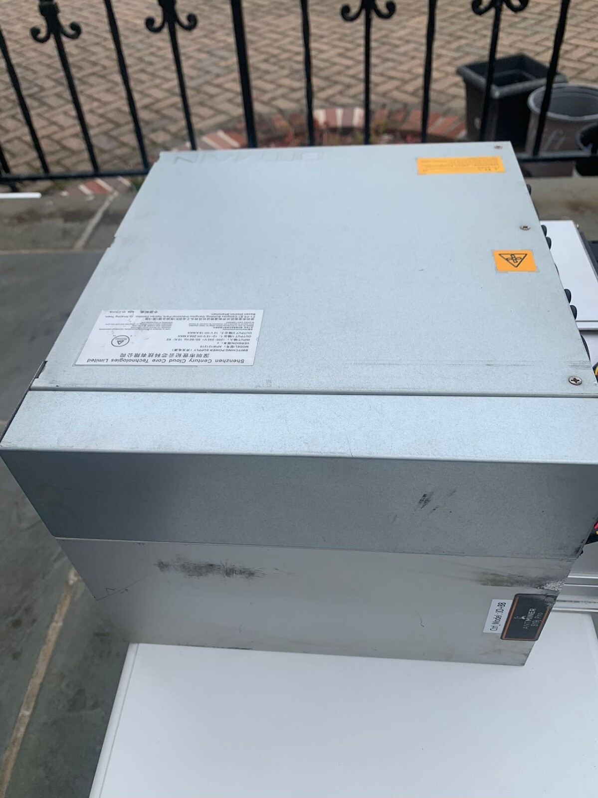 Bitmain Antminer S19J Pro 104TH ASIC Bitcoin Miner