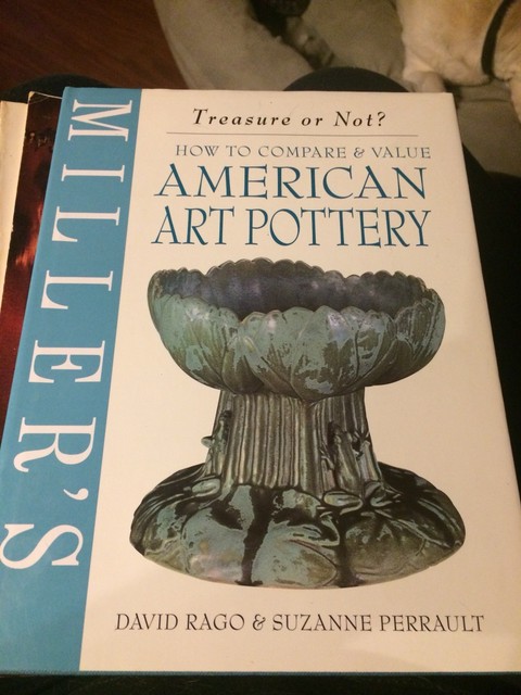 Miller's Treasure or Not? Ser.: American Art Pottery : How to Compare ...