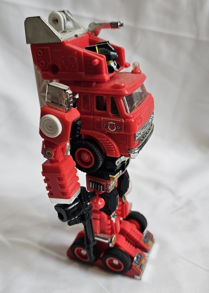 Vintage 1982 G1 Transformers Autobot Firetruck Inferno With Accessory ...