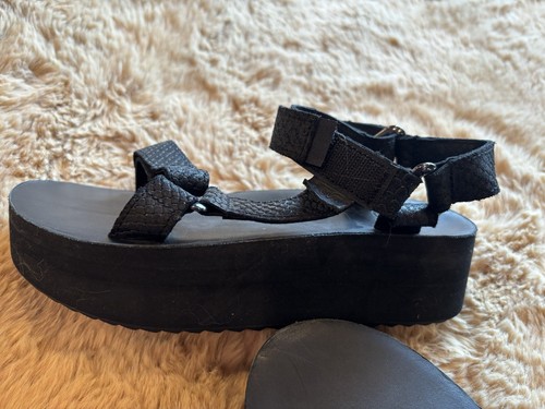 Teva Leather Flatform Everglade Black Snake Skin Pattern size 7 New w/o ...