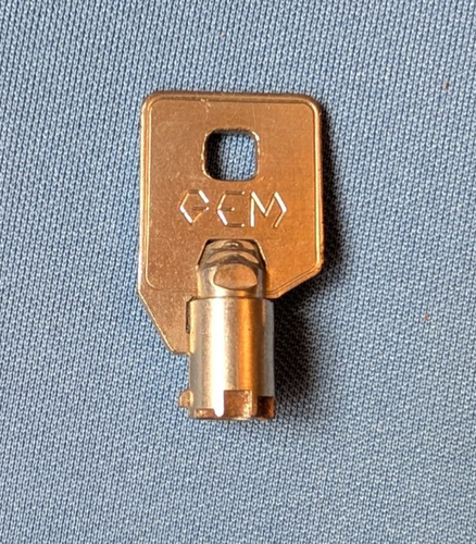 Vtg GEM tubular barrel shunt vending machine KEY, FORT LOCK CHICAGO ...
