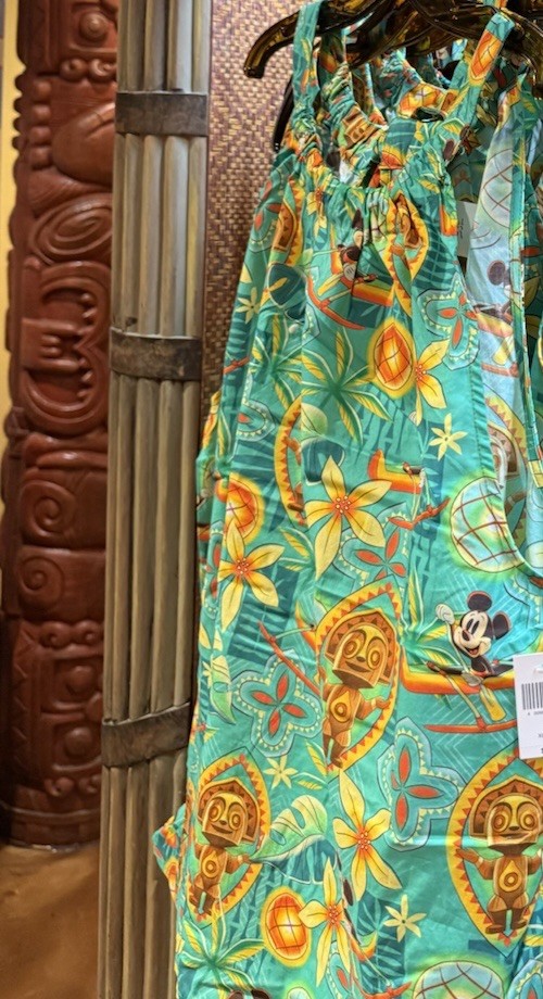 2025 Disney Parks Polynesian Village Resort Mickey Tank Top Medium ...