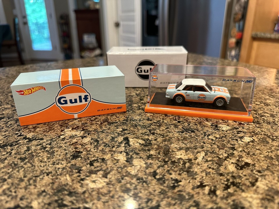 Hot Wheels Collectors RLC Exclusive Datsun 510 - Gulf Powder Blue/White ...