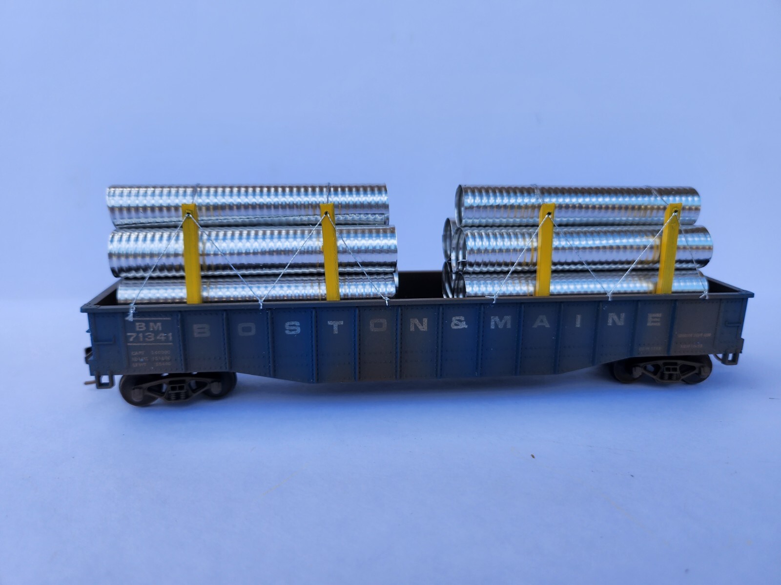HO Scale Model Railroads & Trains -Culvert Pipe Load_Gondola | eBay