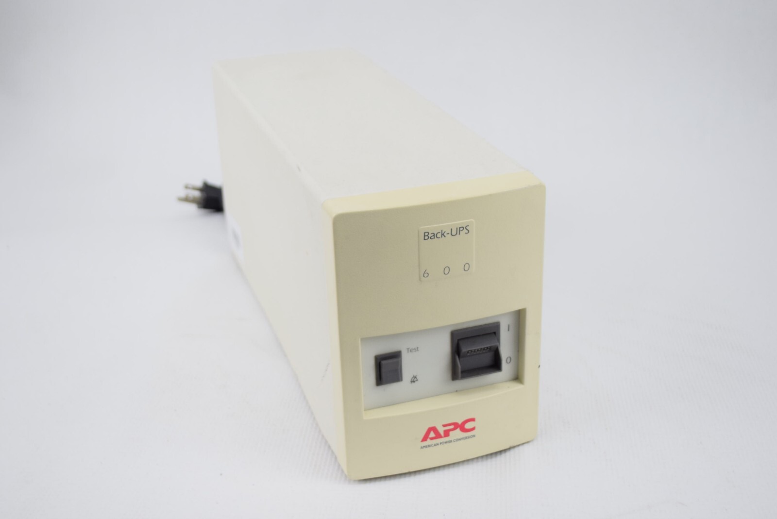 APC Back-UPS 600 White Back Up Battery 600VA 400W | eBay