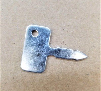 Ford Tractor Ignition Key 260C 2610 2810 2910 3000 3230 333 334 335 ...