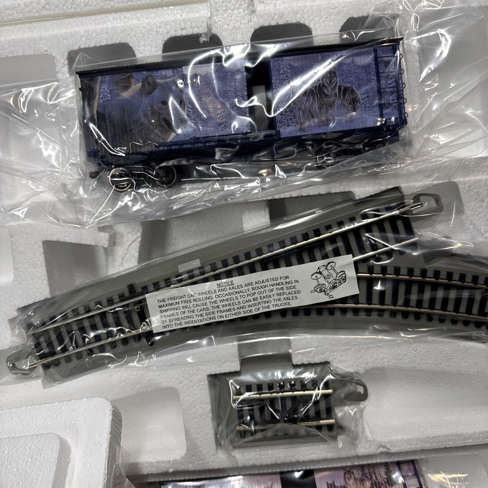Bachmann Hawthorne Village Moonlight Express Silver Moon Train Set 8 ...