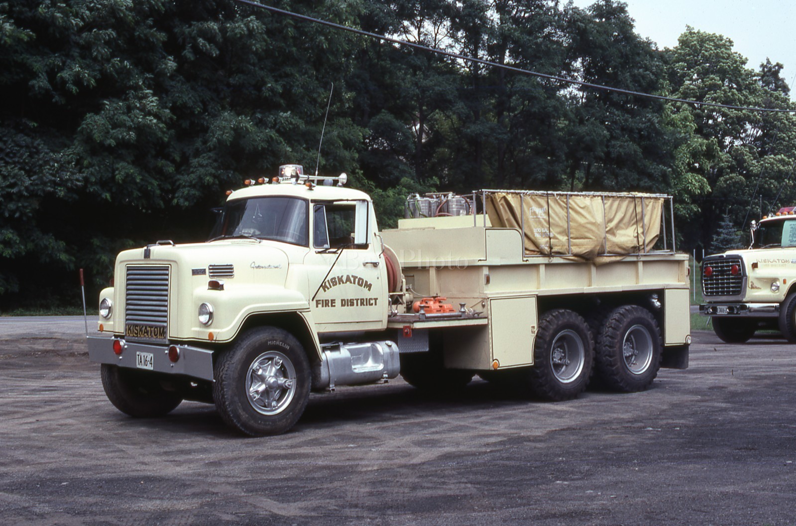 Fire Apparatus Slide Kiskatom NY Fire District IHC Tanker Unique | eBay