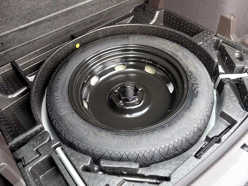 Für Audi Q5/8R VW Golf Reserverad Halterung Schrauben Bolzen 1K0803899E ...