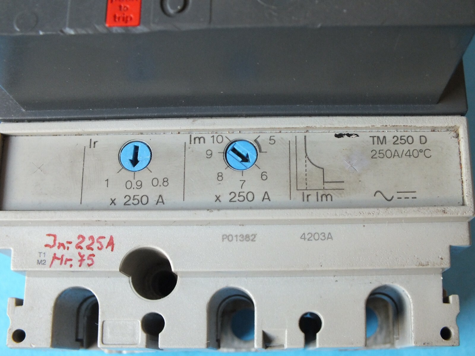 MERLIN GERIN NS 250N & TM 250D | eBay UK