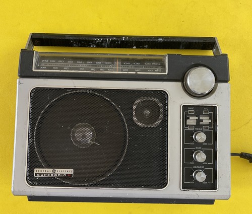 GE Superadio II 2 General Electric GE AM/FM Super Radio 7-2885F Tested ...