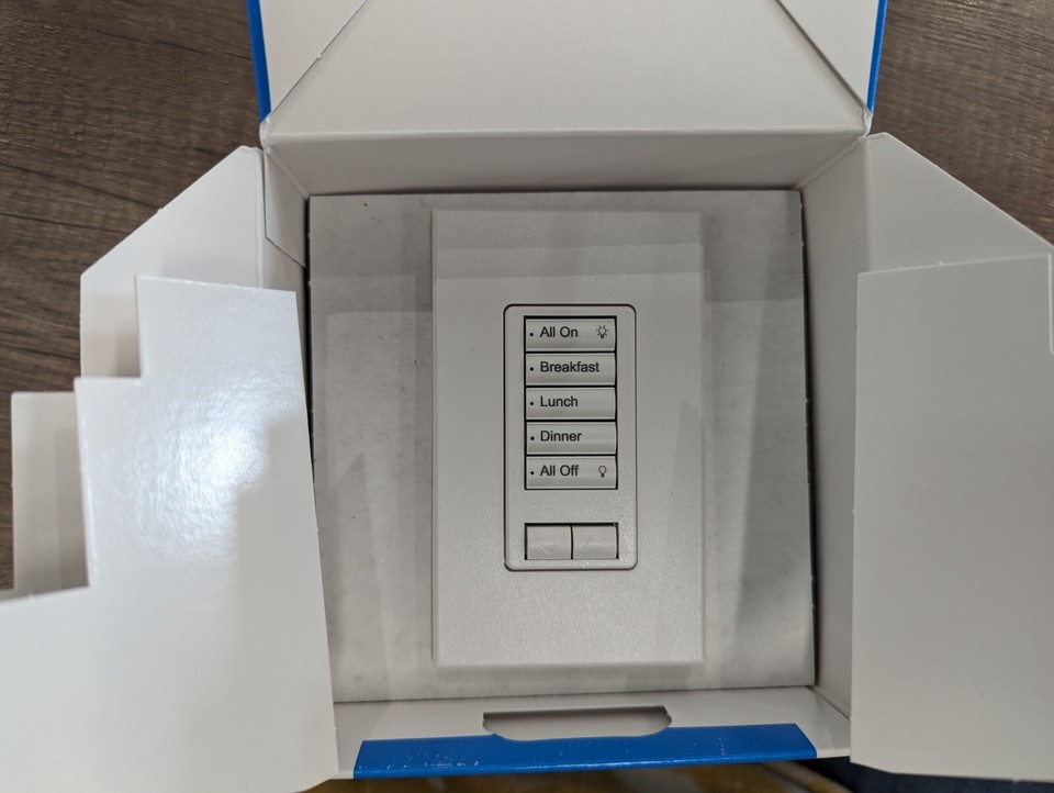 Lutron seeTouch QS Wired Keypad / 5-Button Wallstation / Model #QSWS2 ...