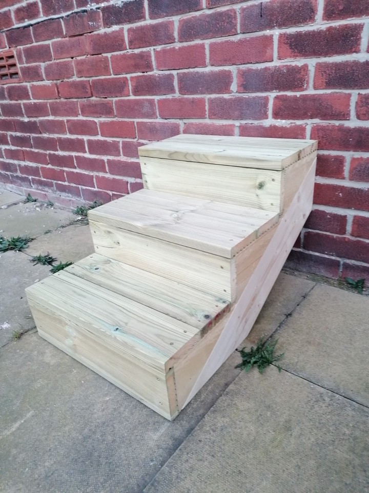 Stringer Steps Kit Fully Assembled delivered Multiple sizes / Free P&P ...