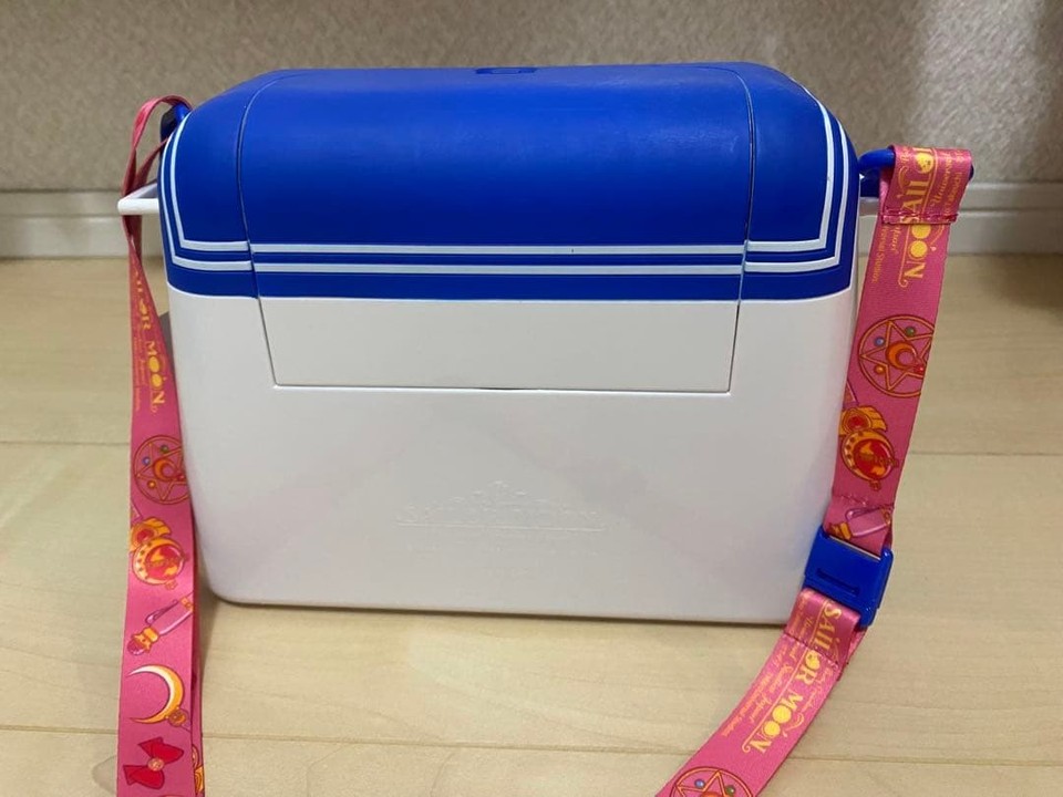 USJ Sailor Moon Popcorn Bucket, Collectible, Mint, Cute, Limited Used ...