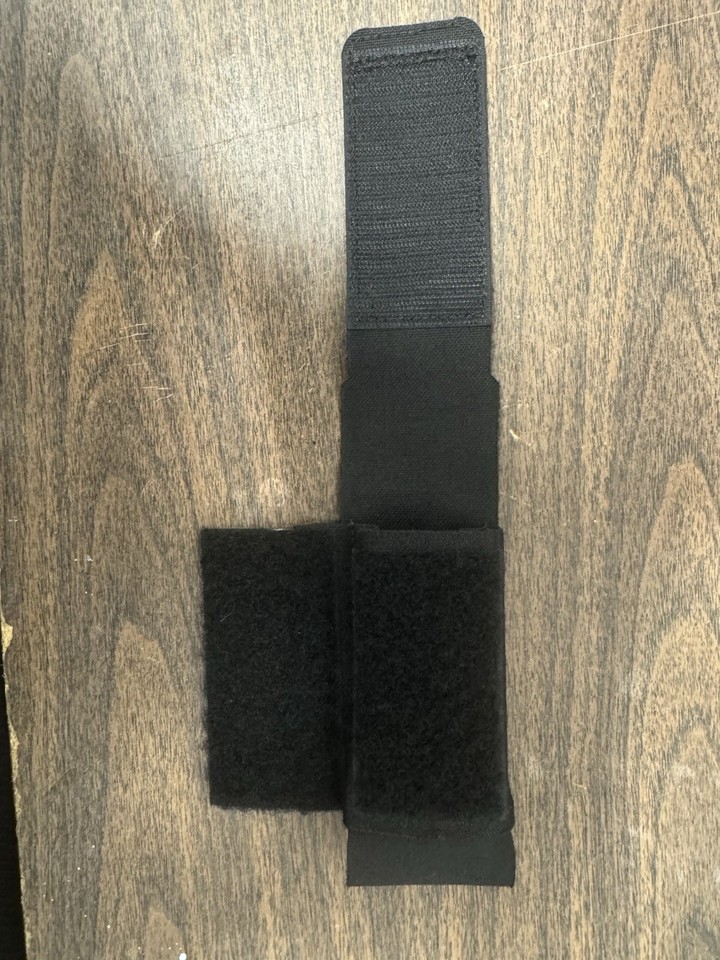 Haley Strategic TOURNIQUET AND TRAUMA SHEAR HANGER BLACK | eBay