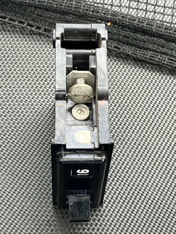 WESTINGHOUSE QNPL1020 HQP1020 1 Pole 20 Amp Quicklag P Circuit Breaker ...
