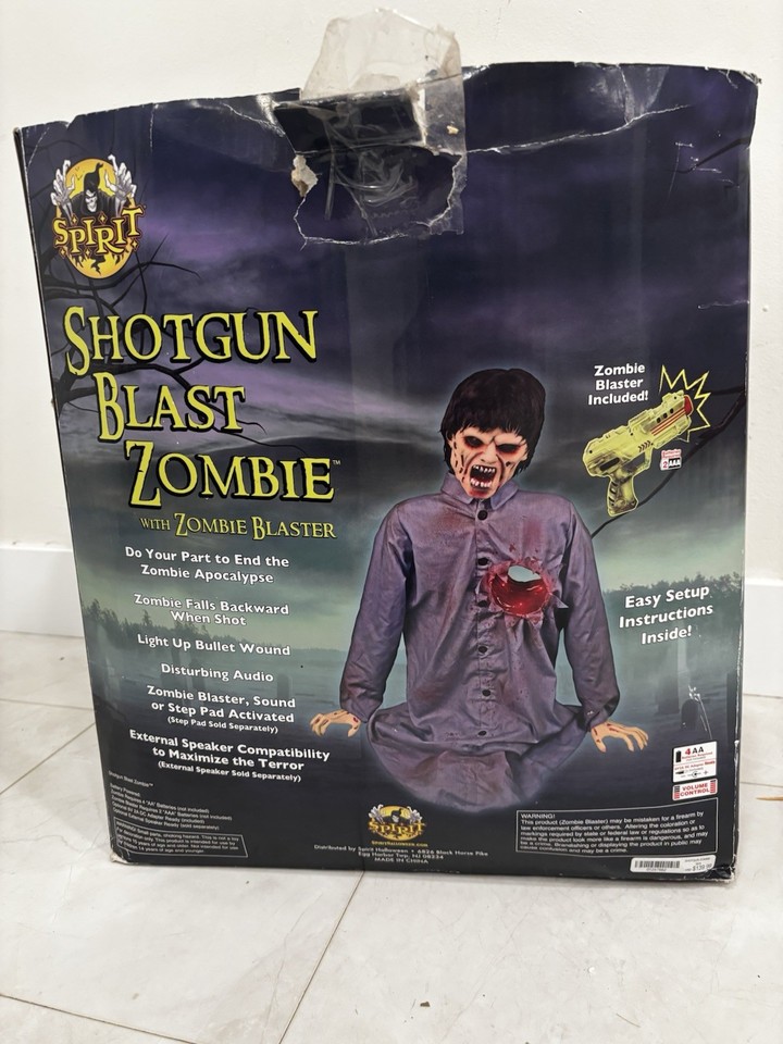 Spirit Halloween Shotgun Blast Zombie Animatronic Prop RARE SOLD OUT ...