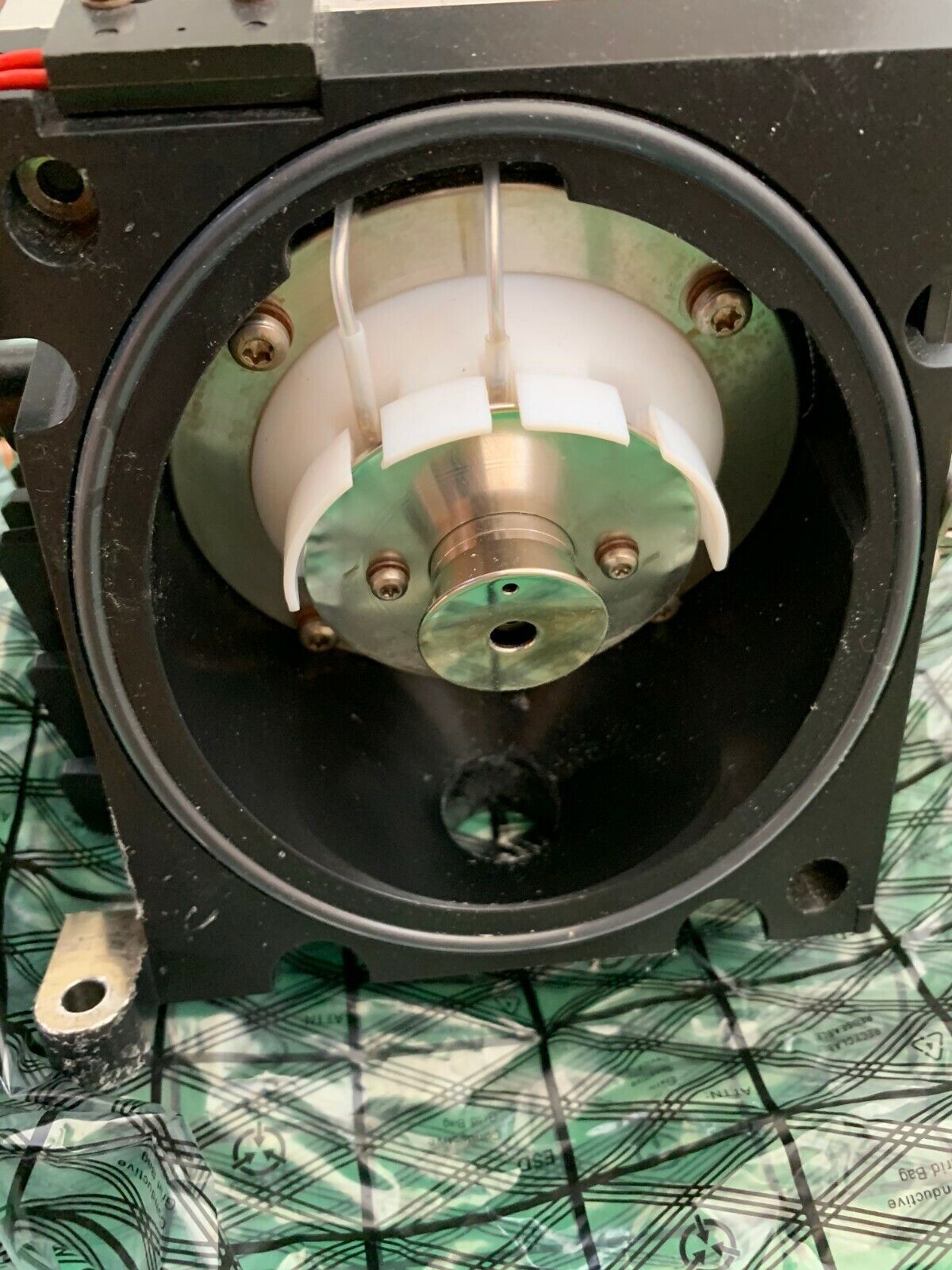 Desolvation Assembly G2440-60336 - fits Agilent 1100 LC/MSD | eBay