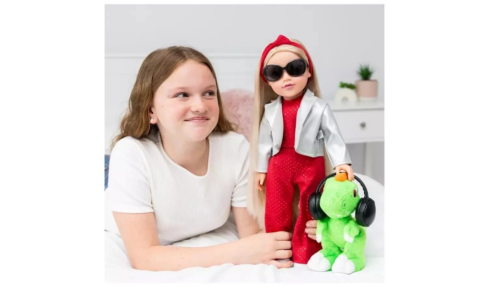 DESIGNAFRIEND CONNIE & TREVOR LIMITED EDITION Coronation Street Argos ...