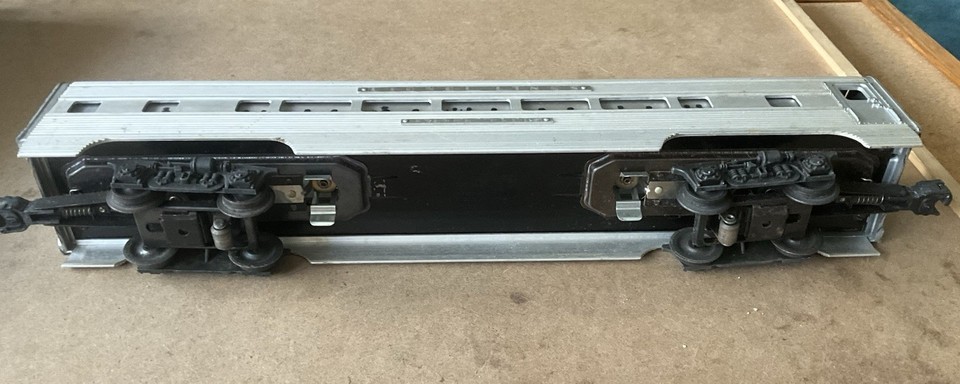 Lionel No.2353 Santa Fe ABA F-3 Diesel Aluminum 4 Car Passenger Set O ...