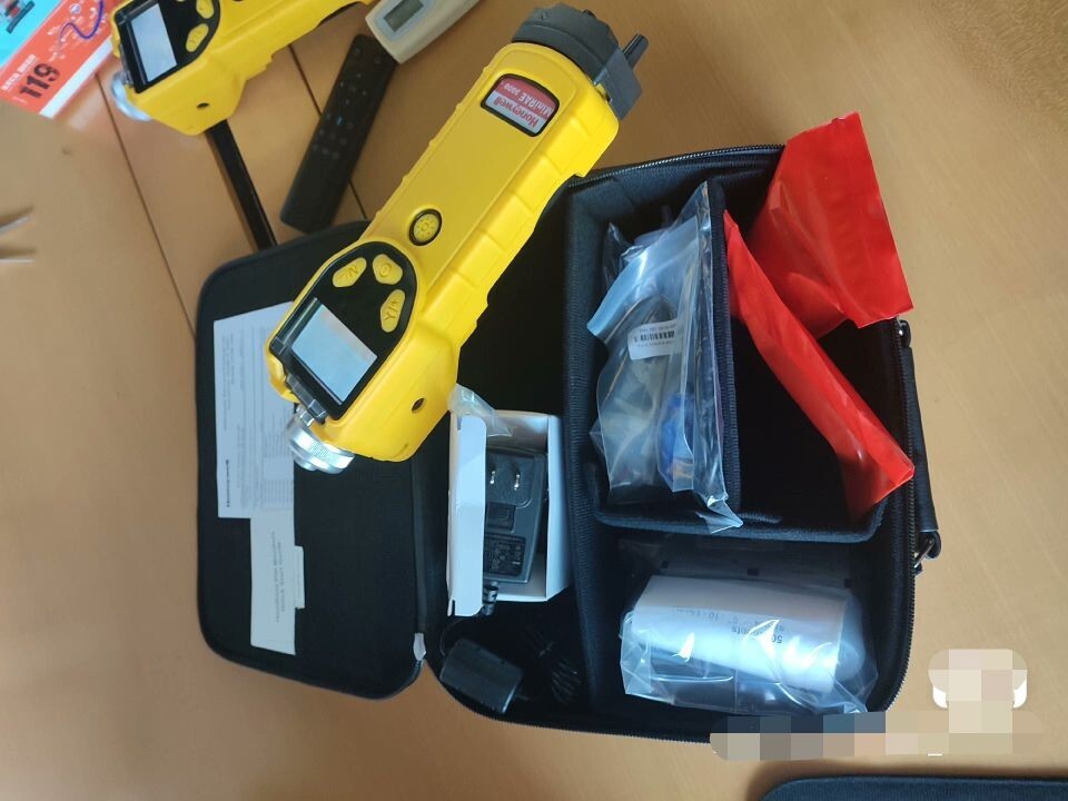 RAE Systems MiniRAE 3000 Portable Handheld VOC Monitor (PGM-7320) for ...