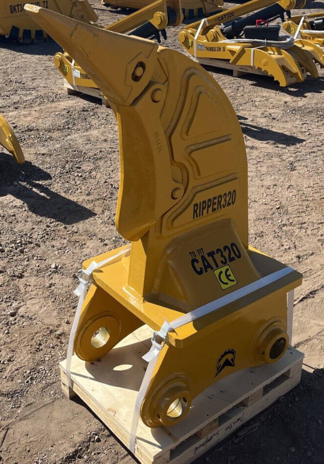 CAT 320 Excavator Frost Tooth Ripper 80mm Pins B Linkage Tree Stump ...