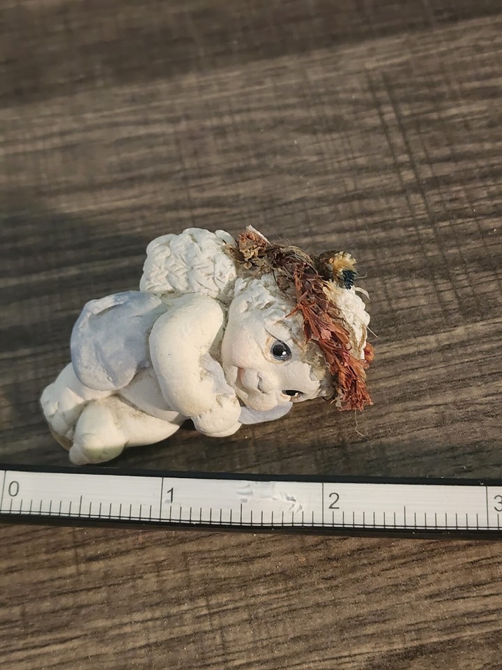 Cast Art Industries Dreamsicles Mini Angel Figurine 3" Laying Down Blue ...