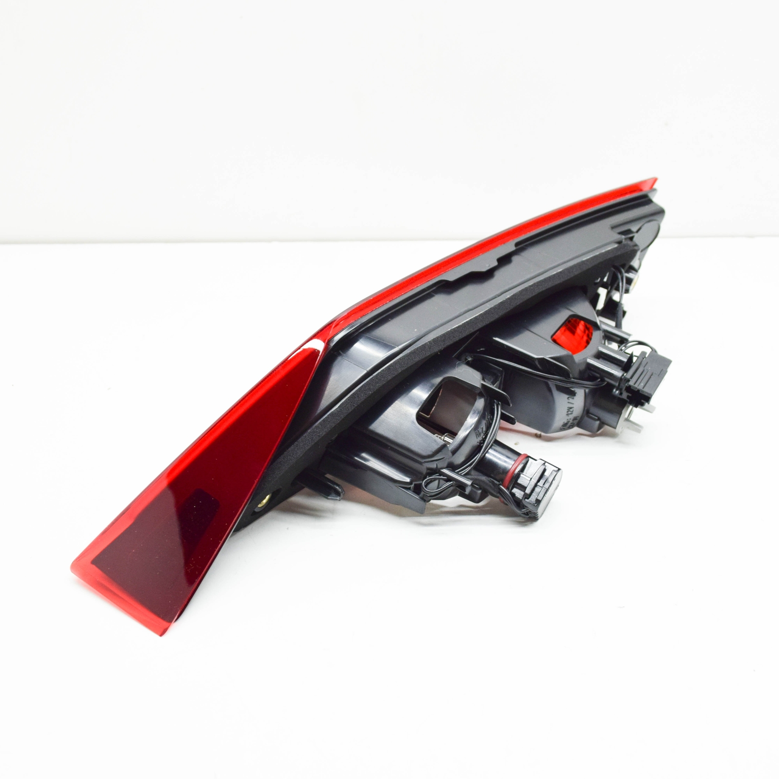 VOLVO V90 MK2 Rear Right Trunk Tailgate Taillight 32293884 NEW GENUINE ...