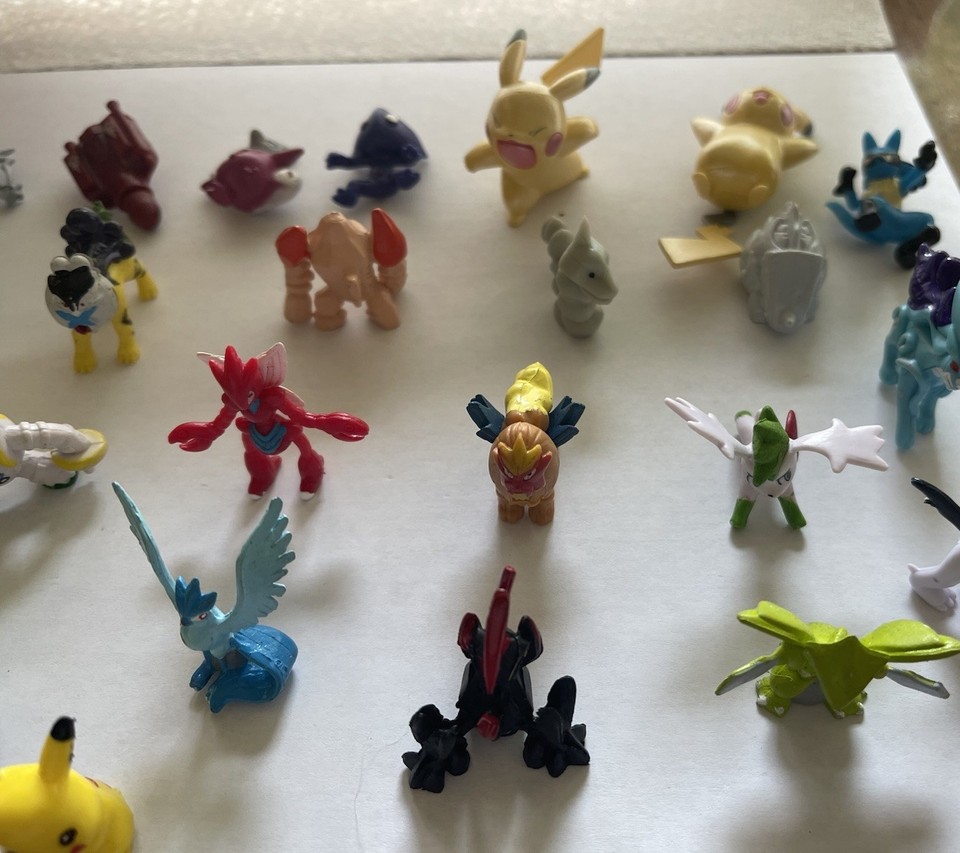 POKEMON Mini Figures Toy Lot Of 25! | eBay