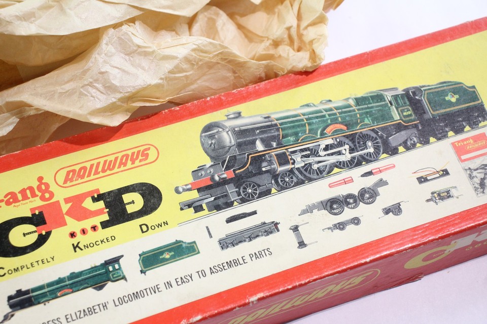 Collection of Vintage Boxed Model Train Triang Railways Assembly Kits ...