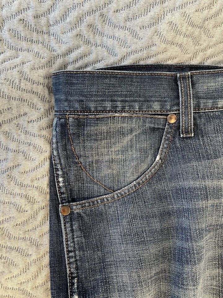 Wrangler ‘Ace’ Men’s Navy Blue Jeans, 36 inch Waist, Leg 32-inch | eBay UK