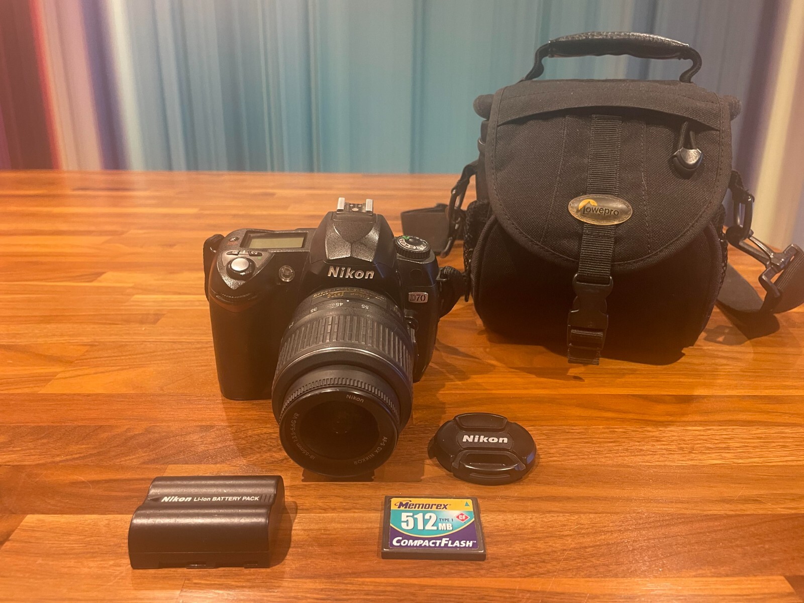 Nikon D70 Camera +AF-S DX Nikkor 18-55mm Lens 3.5-5.6. Battery Memory ...