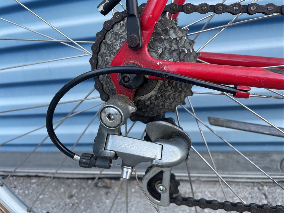 Vintage Diamondback Centurion Momentum 53cm Road Bike 700c 16 Speed ...