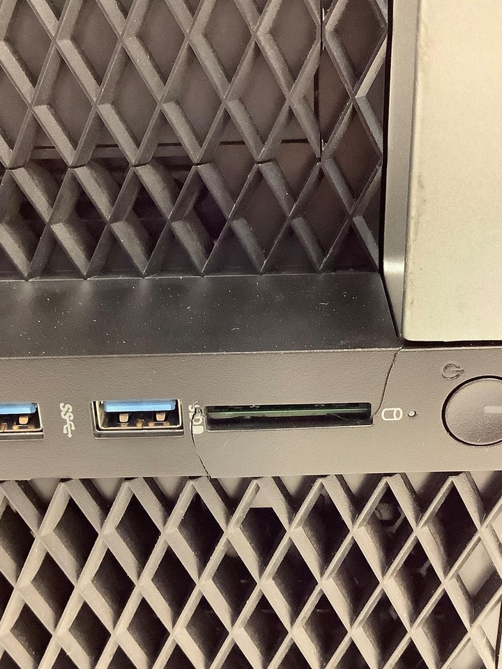 DELL Precision 5820 Intel Xeon W-2125 4Ghz Computer w/32GB,DVDRW,AMD ...