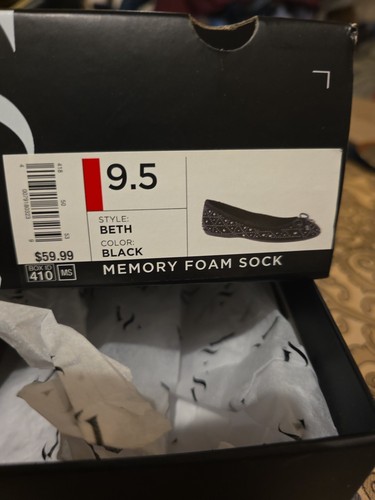 Simply Vera Wang Style BETH Color BLACK Memory Foam Sock | eBay