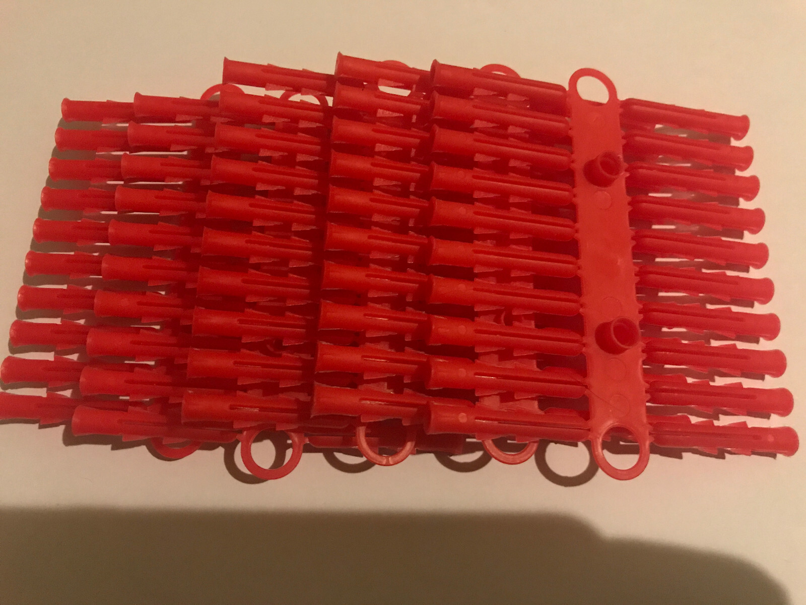 100 x Red Wall Plugs Brick Masonry Concrete Rawl Plugs 5.5-6.0mm - Fast ...