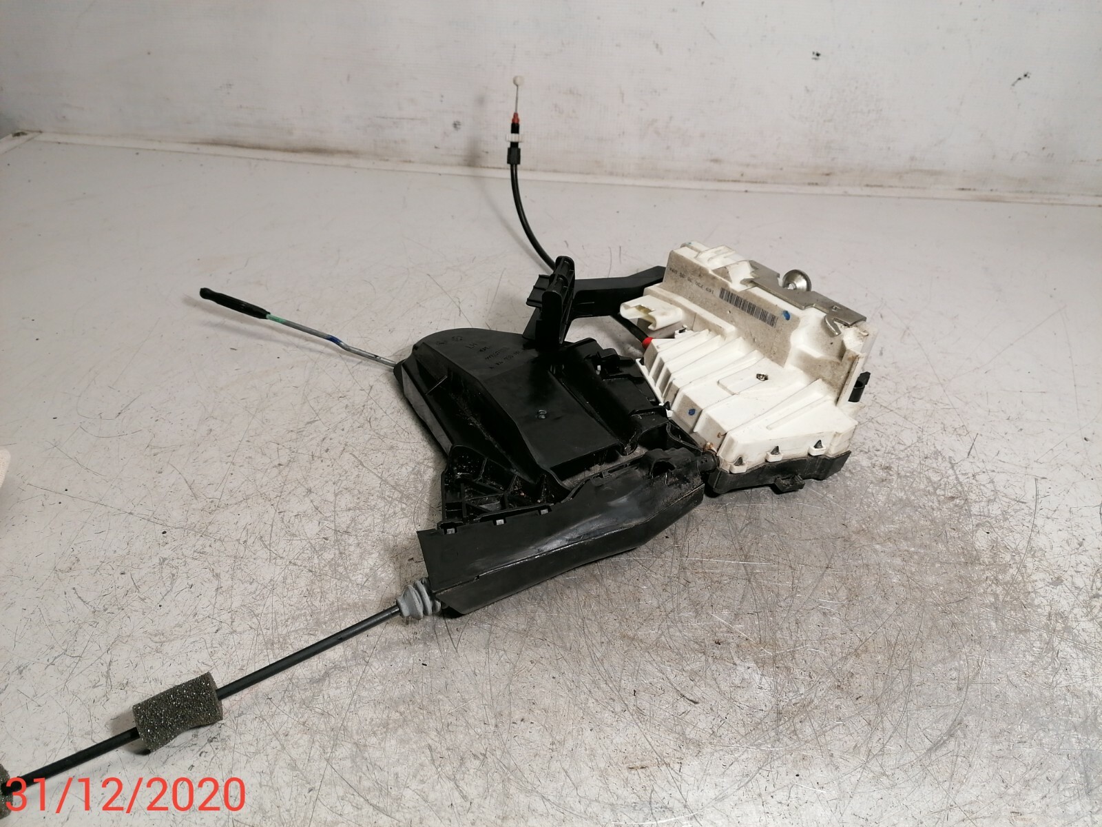 Mercedes Benz GL-Class X164 rear left side door lock A1697303535 used ...