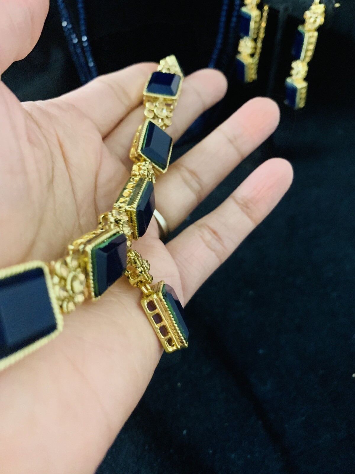 NWOT Faux Navy Blue Color Stone And Imitation Crystal Layer Necklace ...