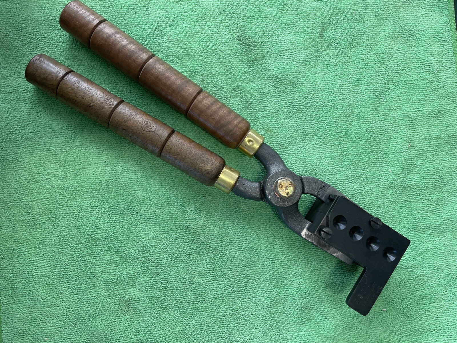 Saeco Custom Precision Bullet Mold No. 050 4 Cavity .38 SWC With ...